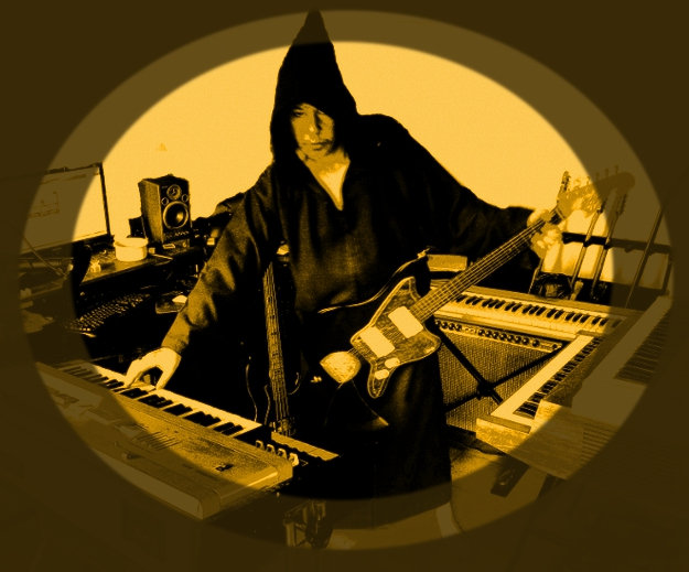 The new Moog, an all analog 35 modules synth monster.. - OffsetGuitars.com